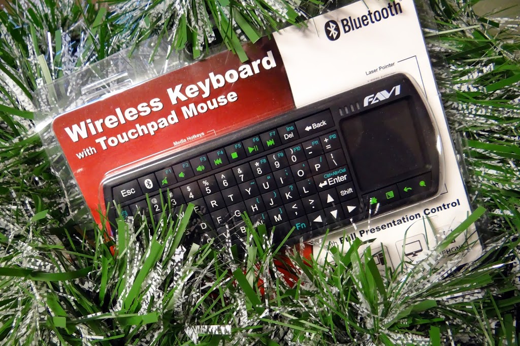 Give the Gift of Intelligence | FAVI Mini Wireless Keyboard with Mouse ...