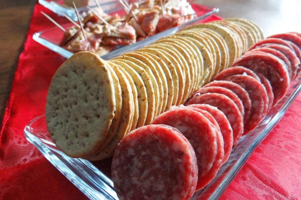 Whip Up a Star-Studded Red Carpet Snack Table in Under 30 Minutes # ...