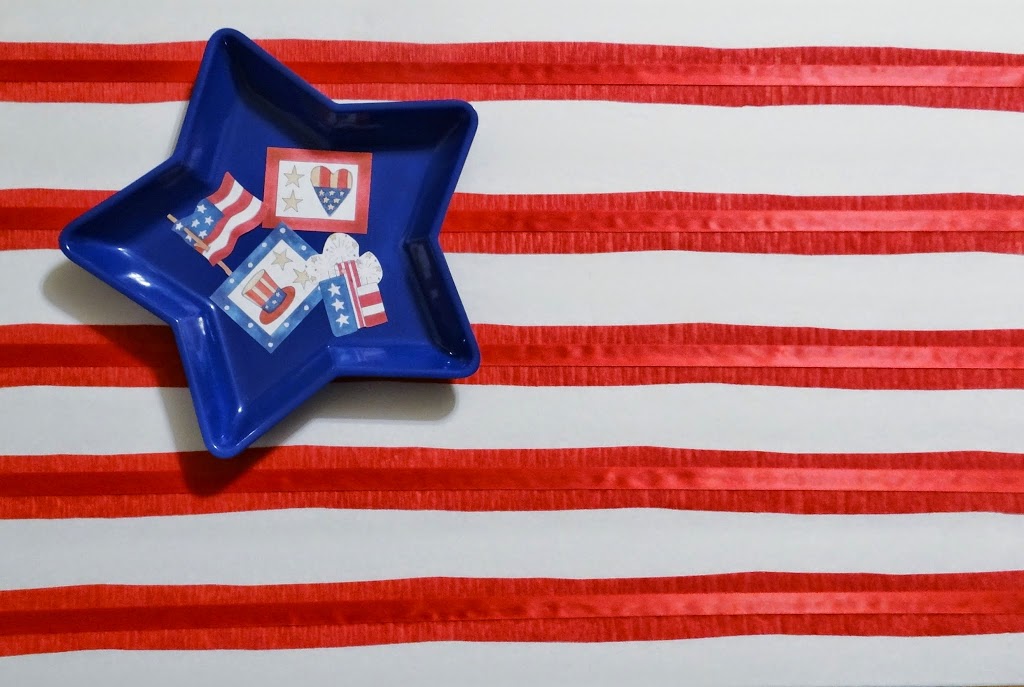 Dollar Tree Crafts: Shabby Chic American Flag Inspired Wall Art #DIY ...