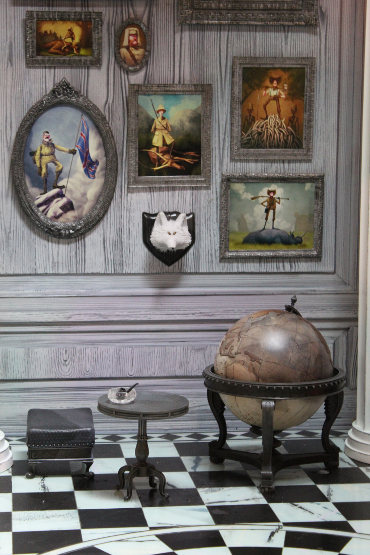 On the set of MISSING LINK at Laika Studios Rural Mom